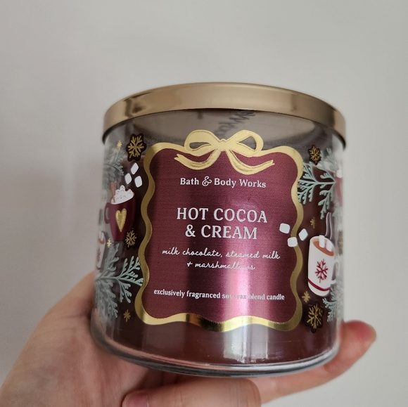 Bath & Body Works | Accents | New Bath And Body Works Hot Cocoa Cream ...